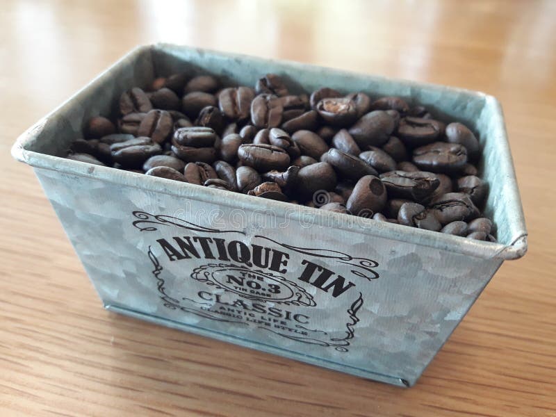 Coffee Bean and Tea Leaf Cafe Sign Editorial Stock Image - Image of ...