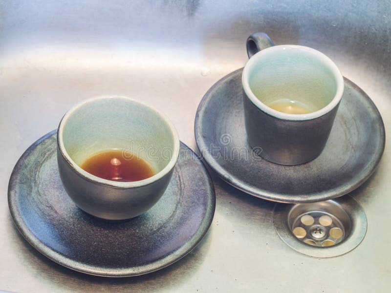Coffee cup in sink stock photo. Image of sink, home, kitchen - 36741904