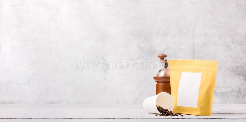 Coffee Packaging Mockup. Paper Coffee Bag and Coffee Beans Isolated on ...