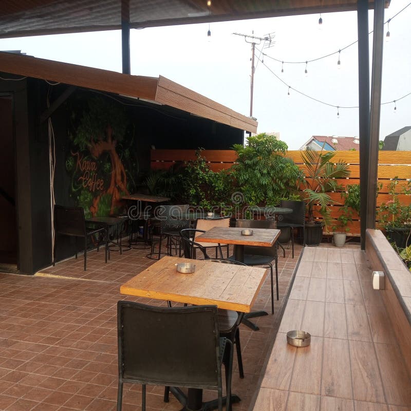 Coffee place rooftop editorial image. Image of afternoon - 335843970