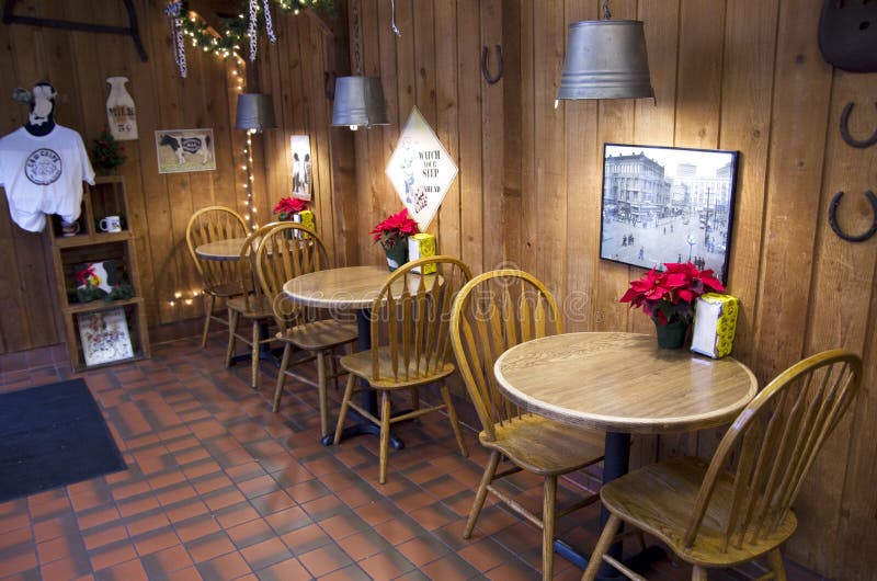 COFFEE SHOP CAFE RESTAURANT Editorial Image - Image of wooden ...