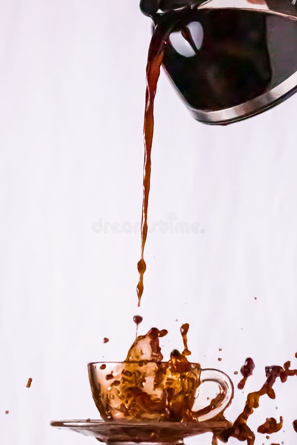 Coffee Splashing in the Cup Stock Image - Image of breakfast, splash ...