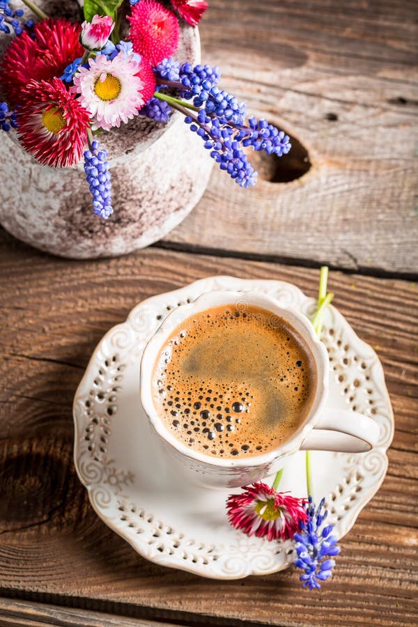 Coffee and spring flowers stock image. Image of fresh - 40151103