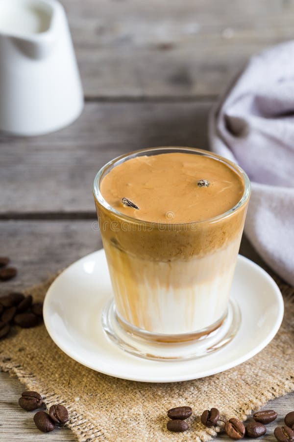 Coffee Trend - Dalgona Coffee, Whipped Instant Coffee. Cream Coffee ...