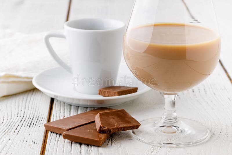 Coffee in White Ceramic Cup and Choco Stock Image - Image of coffe ...