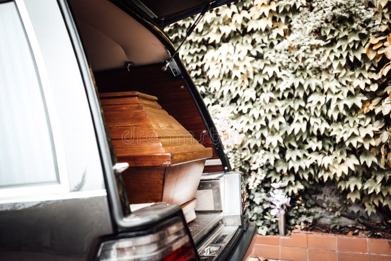 Coffin in the Back of a Car at a Funeral Stock Image - Image of grieve ...