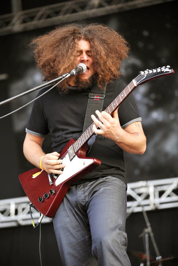 Coheed and Cambria editorial photography. Image of claudio - 25396502