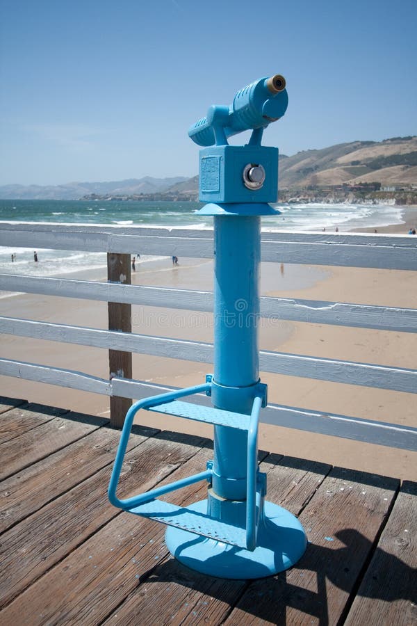 Coin Operated Telescope Viewer Stock Photo - Image of view, pacific ...