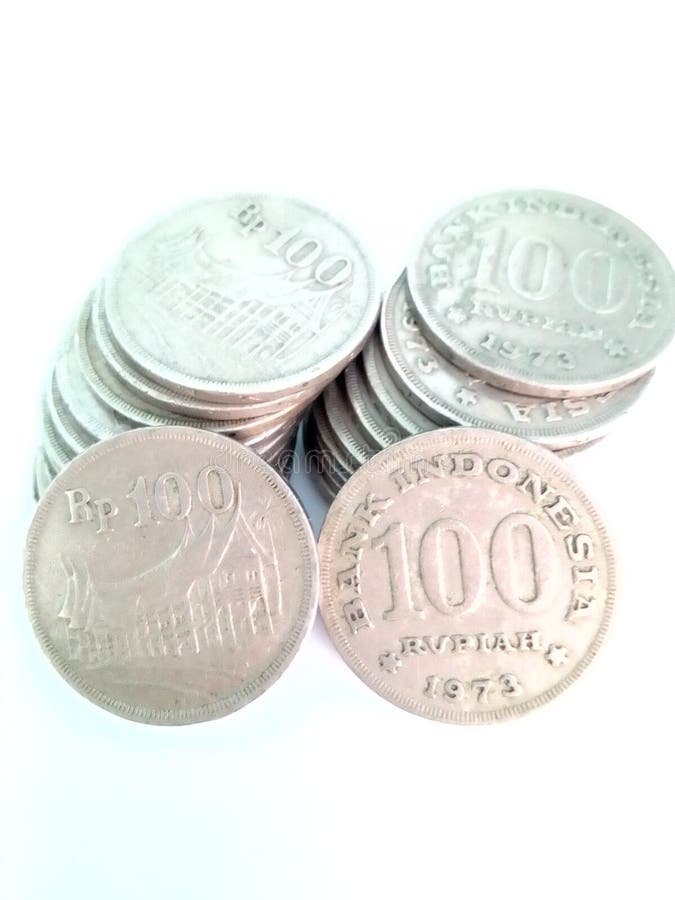 Coin 100 Rupiah from Indonesia Stock Photo - Image of rupiah, badge ...