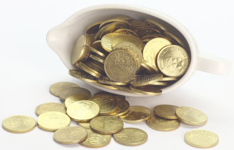 Coins in a Small Saucer Bowl Stock Photo - Image of cash, small: 37440802