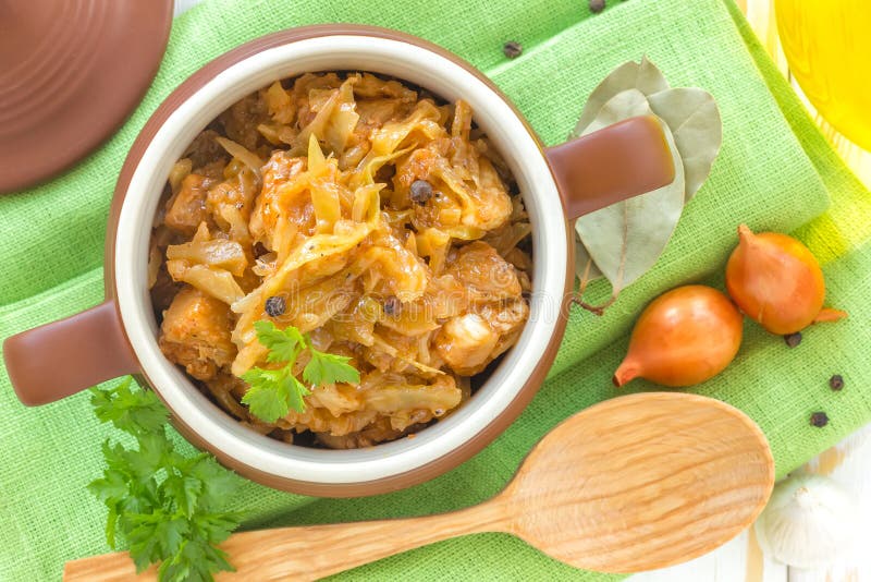 Col guisada foto de archivo. Imagen de cocido, tajado - 35625996