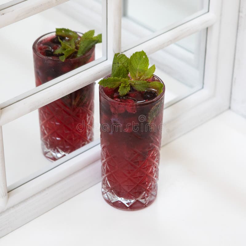 Cola with rom stock image. Image of macro, cocktail - 272405327