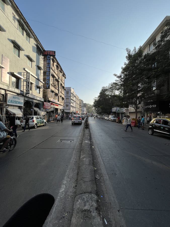 Colaba causeway editorial stock image. Image of transport - 265309524