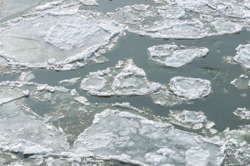 Cold Chilly Ice on the Water Stock Photo - Image of cool, clear: 28981100