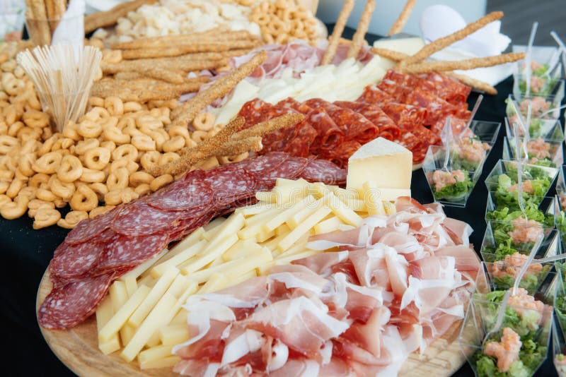 Platter Of Cold Cuts And Cheese Stock Photo - Image of hard, appetizer ...