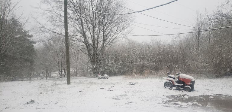 Cold day in Alabama stock image. Image of blizzard, snow - 226573937