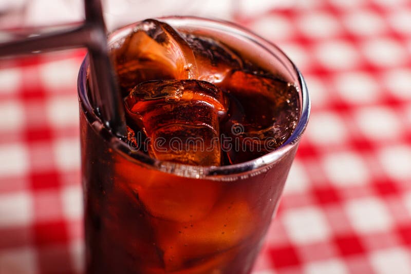 Cold Drink Beverage. Cola Soda with Ice and Bubble on Front View Red ...