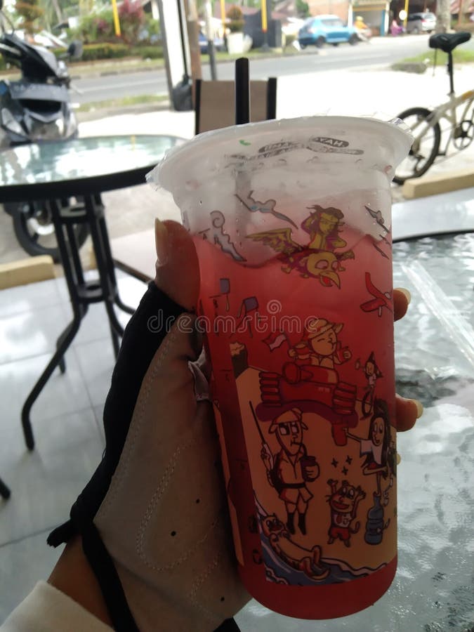 Cold drink after exercise editorial photography. Image of drink - 265104612