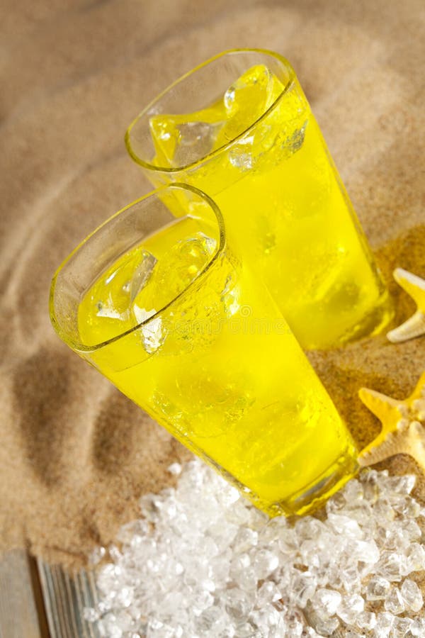 Cold Drinks, Shells and Ice Cubes on the Beach Stock Image - Image of ...