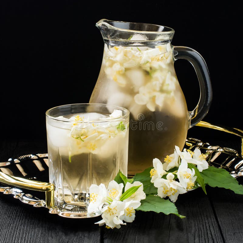 Cold Green Tea with Jasmine and Ice Stock Photo - Image of healthy ...