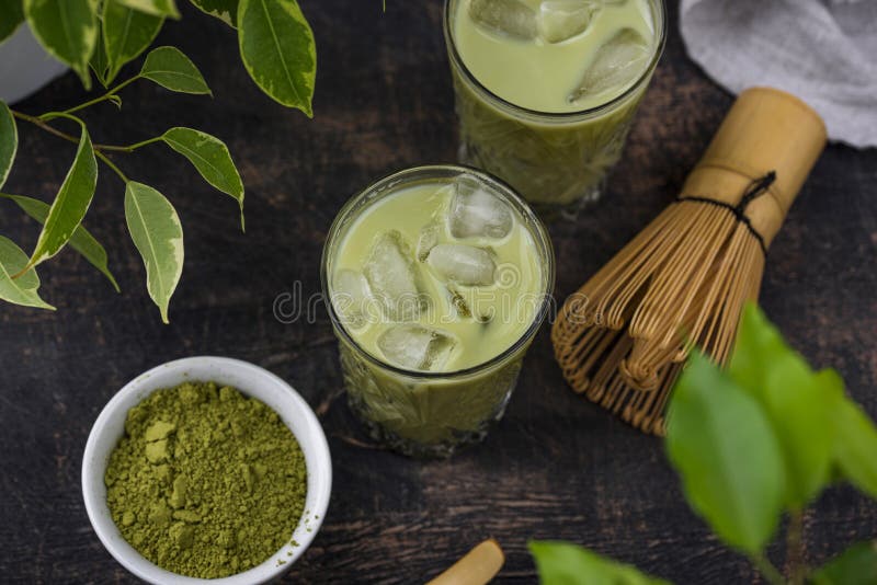 Cold Matcha Tea with Milk and Ice Stock Photo - Image of chasen, milk ...