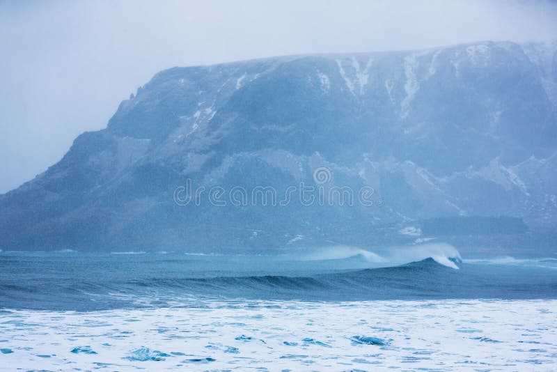 The cold north sea stock image. Image of winter, drop - 90931165