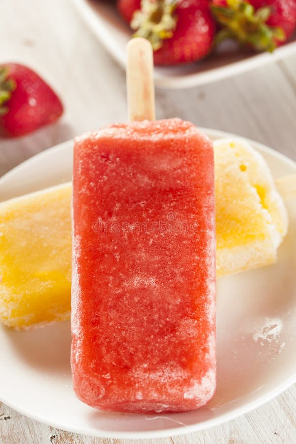 Cold Organic Frozen Strawberry Fruit Popsicle Stock Image - Image of ...