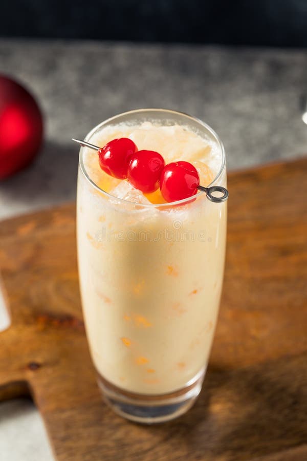 Cold Refreshing Advocaat Snowball Cocktail Stock Photo - Image of sweet ...