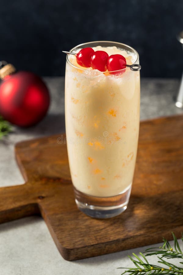 Cold Refreshing Advocaat Snowball Cocktail Stock Photo - Image of ...