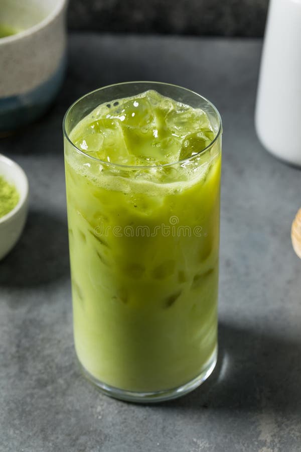 Hot Japanese Matcha Green Tea Latte in Orange Cup Isolated on ...