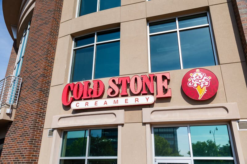 Cold Stone Creamery Store that Serves Ice Cream Based Desserts ...