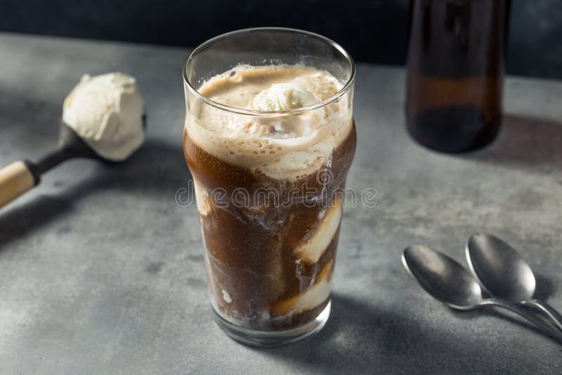 Cold Stout Beer Ice Cream Float Stock Photo - Image of liquid, creamy ...