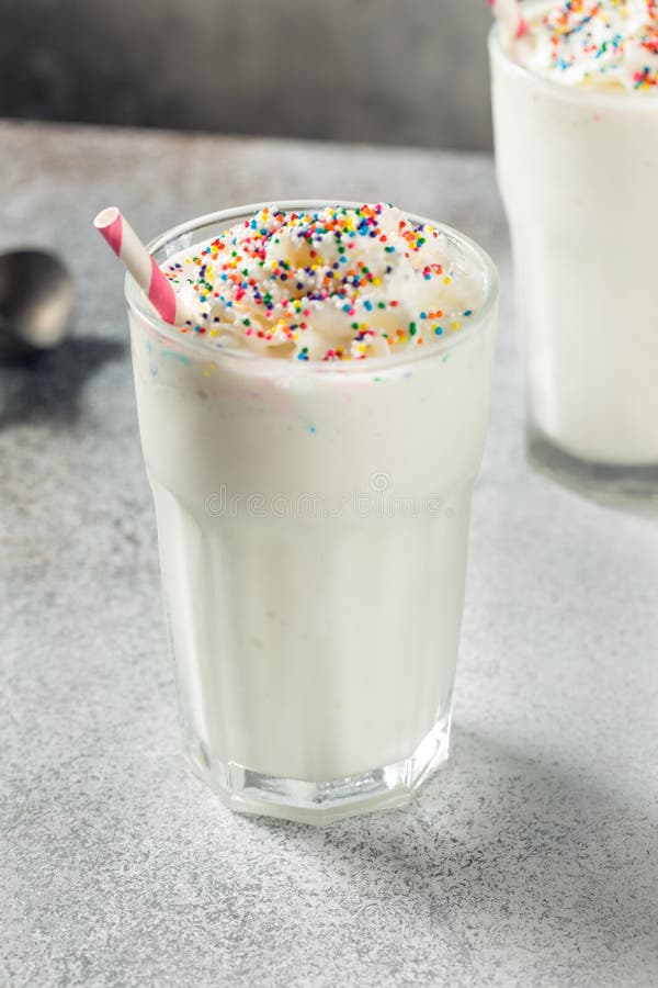 Cold Sweet Vanilla Milk Shake Stock Image - Image of drink, shake ...