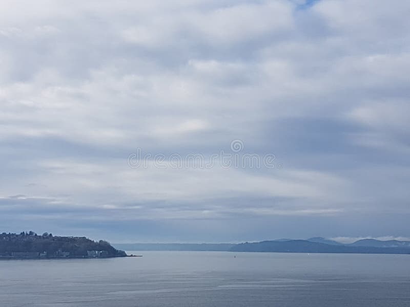 Cold winters day stock image. Image of winters, lake - 88706199