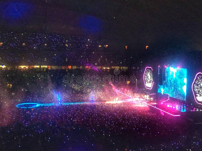 Coldplay concert. editorial stock photo. Image of singapore - 114215713