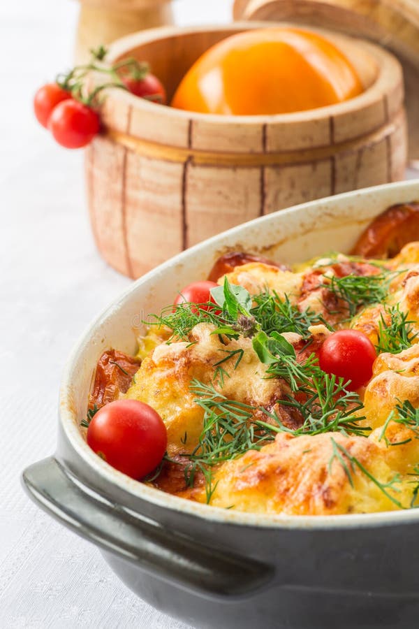 Coliflor cocida foto de archivo. Imagen de cazuela, primer - 33256872