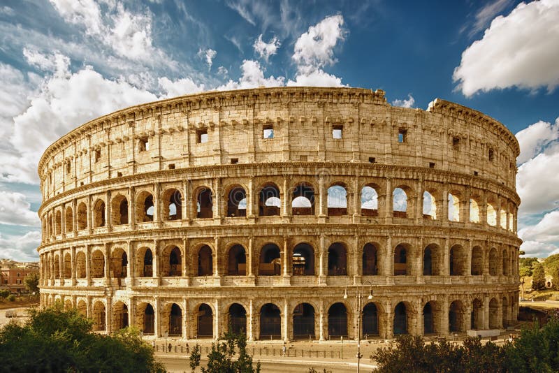 Coliseum Amphitheater Flavium Oder Colosseo, Rom, Italien Stockfoto ...