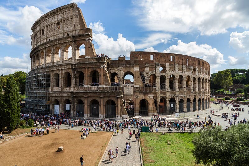 Coliseum editorial photo. Image of coliseum, people, summer - 37110216