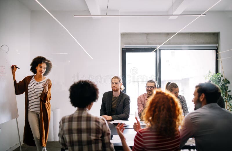 Collaboration and Analysis by Business People Working in Office Stock ...