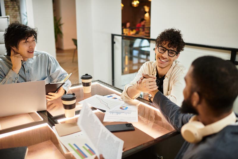 Collaborative Brainstorming Session among Diverse Colleagues Stock ...