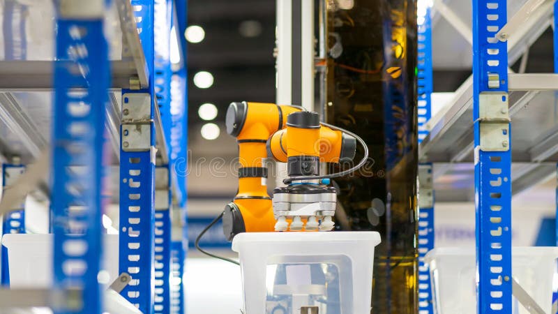 Collaborative Robot with Vacuum Gripper is Transfer Goods Box in Smart ...