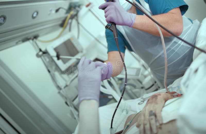 Collaborative Work of Medical Doctors during Endoscopic Operation in ...