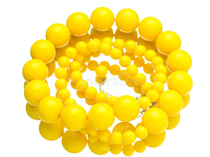 Collana gialla immagine stock. Immagine di branello, eleganza - 22856189