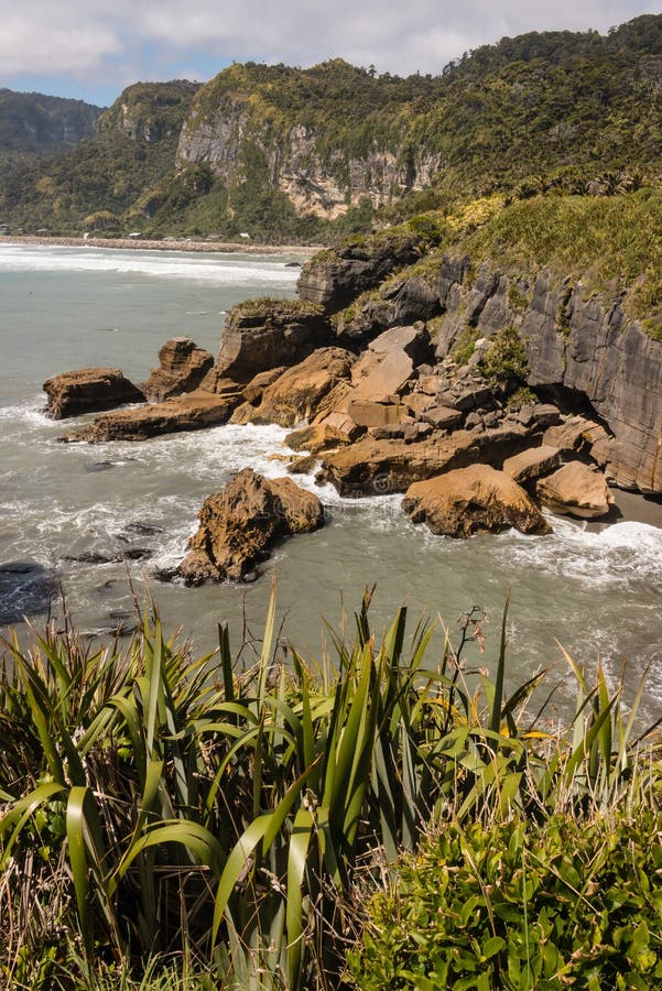 Collapsed Cliffs at Punakaiki Stock Image - Image of punakaiki ...