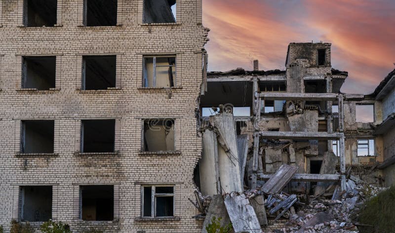 Collapsed Large Building after Disasted Collapsed Exposing Eartquake ...