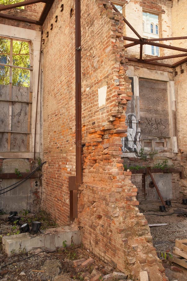 Collapsing Masonry Wall stock photo. Image of deterioration - 48178264