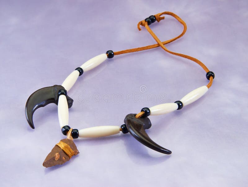Collar indio imagen de archivo. Imagen de cuerda, sacrificio - 16642571