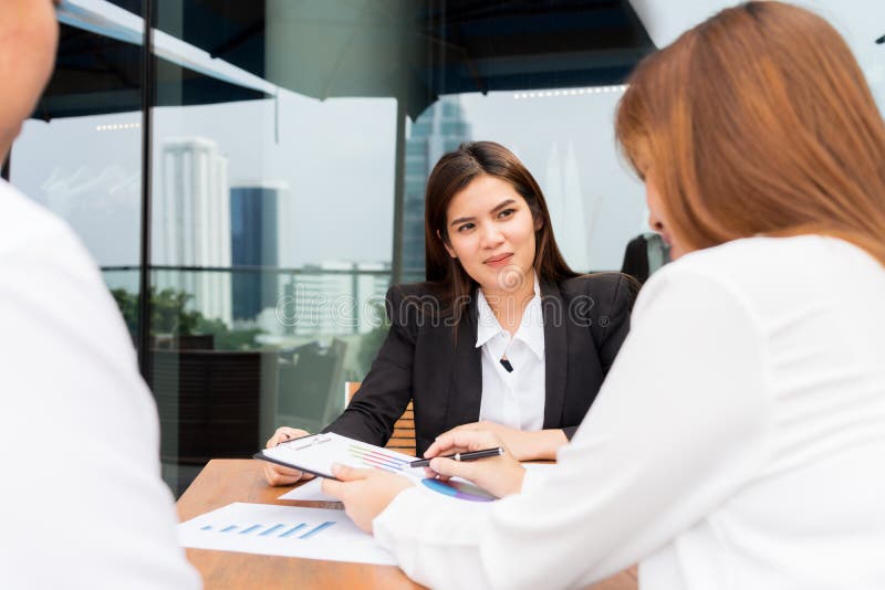 Colleague Talking or Explain about Their Work To Each Other Stock Photo ...
