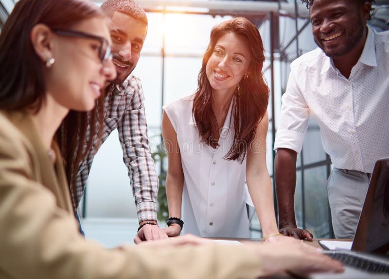 Colleagues Lean on the Conference Table and Discuss Business, App UI ...