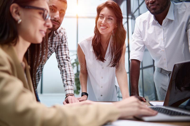 Colleagues Lean on the Conference Table and Discuss Business, App UI ...